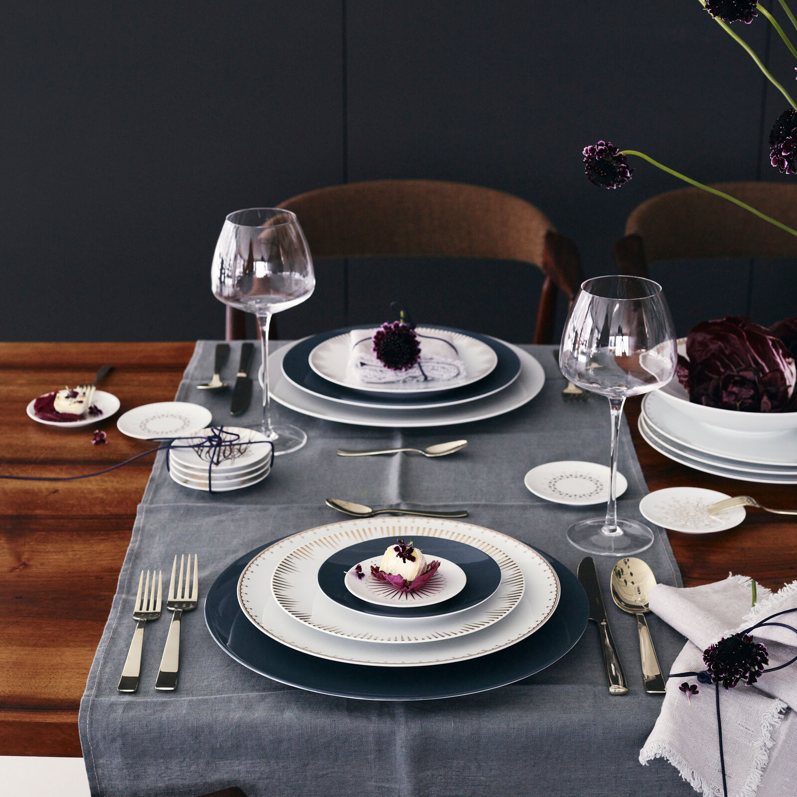 Rosenthal Porcelain, Dinner Plate, 11 inch, TAC Festive Celebration